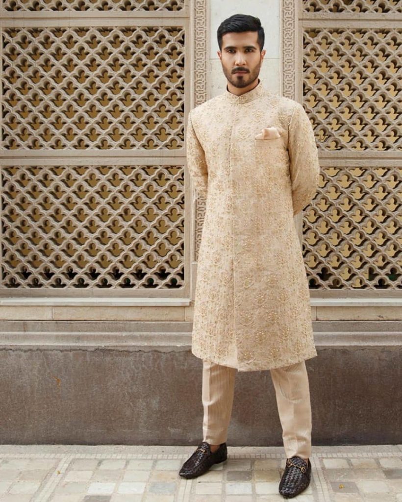 30 The Golden Sherwani - Stylish yet Sporty - Go Golden