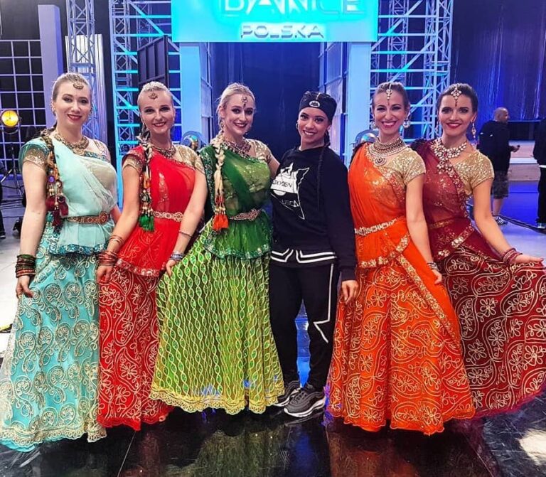 25 Indian Dance Costumes - Rock the stage on fire